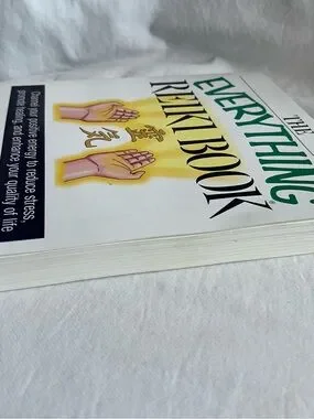 Accents | The Everything Reiki Book Phylameana Lila Desy Healing Energy ...